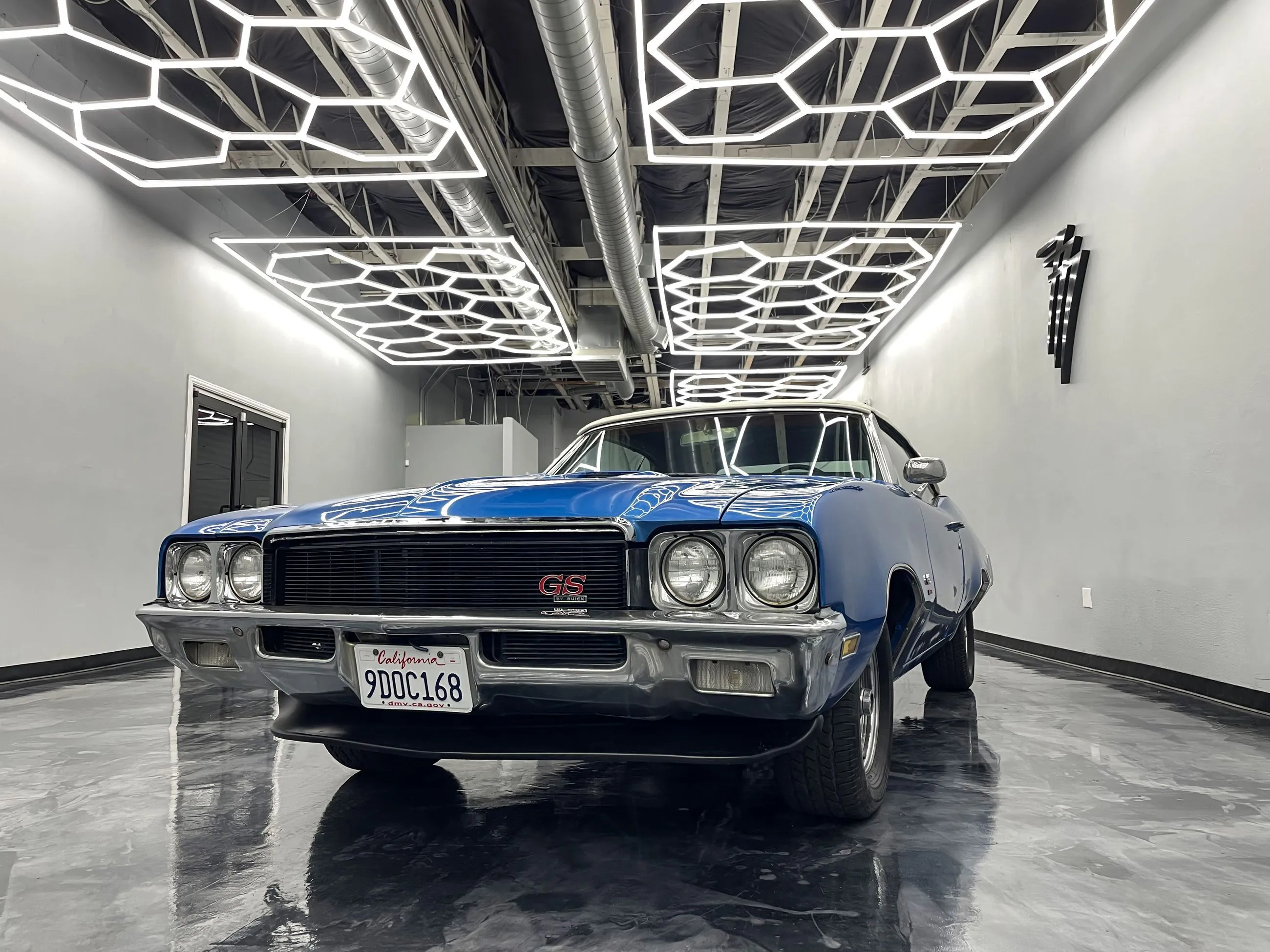 Classic Car Rentals In Las Vegas | Vintage Charm With 777 Exotics